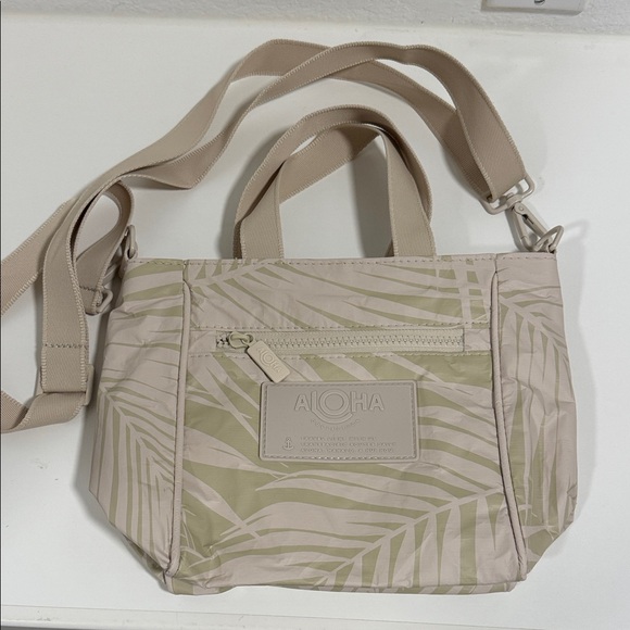 ALOHAS | Bags | Aloha Beige And Cream Areca Print Crossbody Bag Brand ...